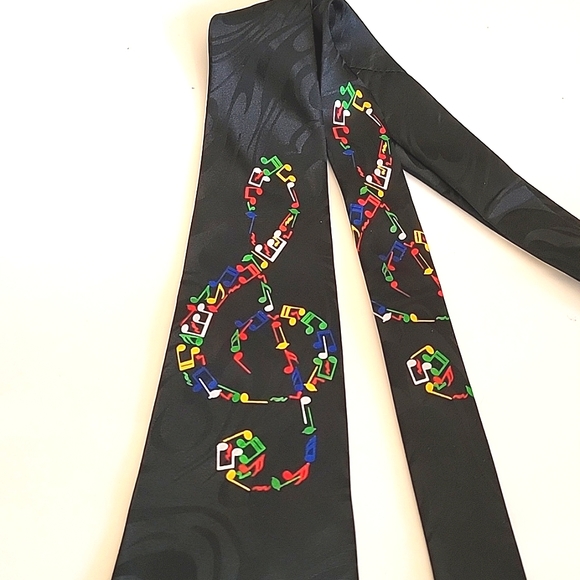 Steven Harris | Accessories | Steven Harris Mens Tie Music Notes Form A ...